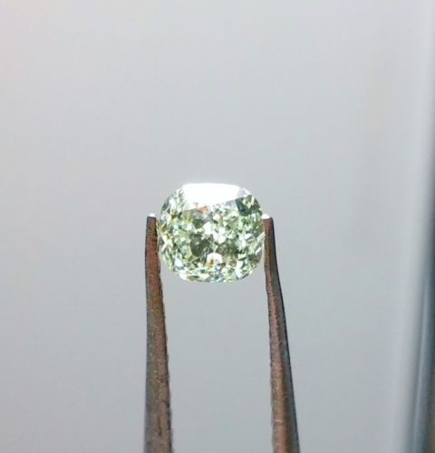 0.42ct Green Diamond - Natural Loose Fancy Light Green Diamond