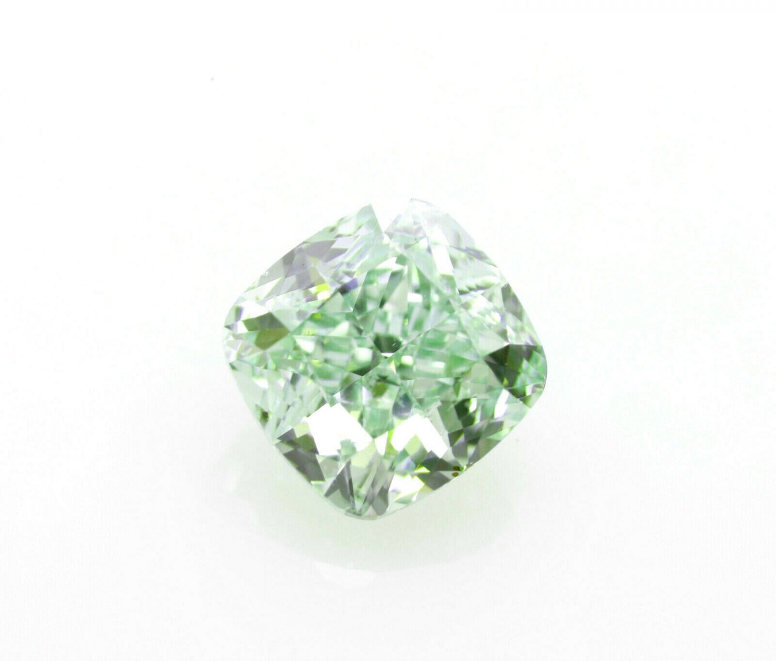 The Ultimate Guide to Buying Green Diamonds - Fancy Color Diamonds